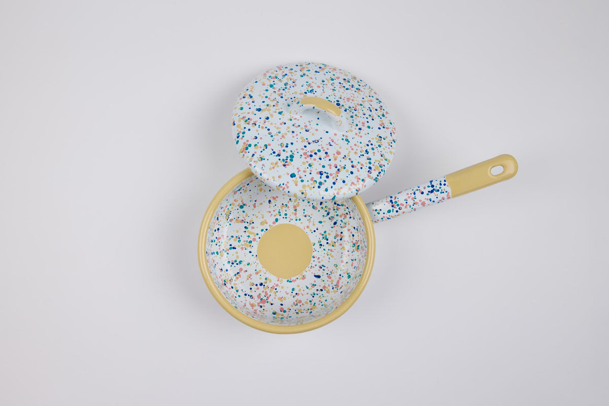 Wonder Wheel Yellow Casserole Pan (Box) – Kapka